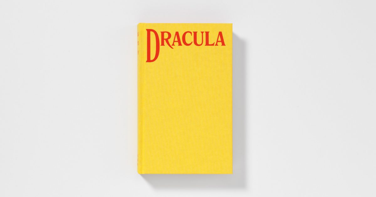 Dracula | Familiars | Four Corners Books